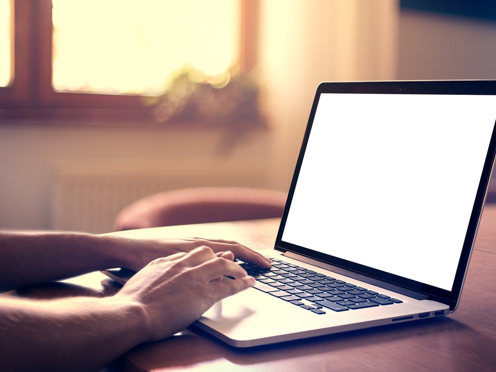 How to Choose the Right Laptop | Simple Life picks